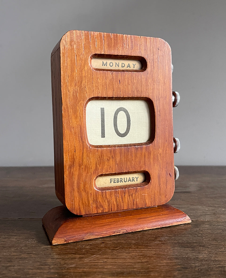A Mid Century Perpetual Desk Calendar - IntoVintage.co.uk – Intovintage ...