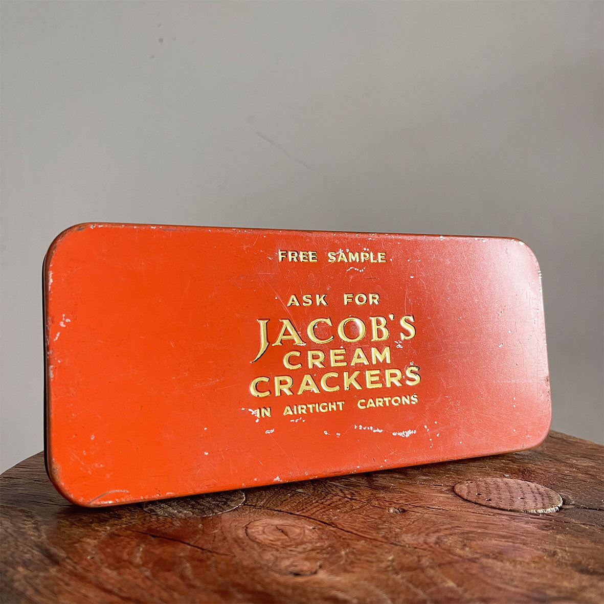 Jacob's Cream Crackers Sample Tin - intovintage.co.uk – Intovintage.co.uk