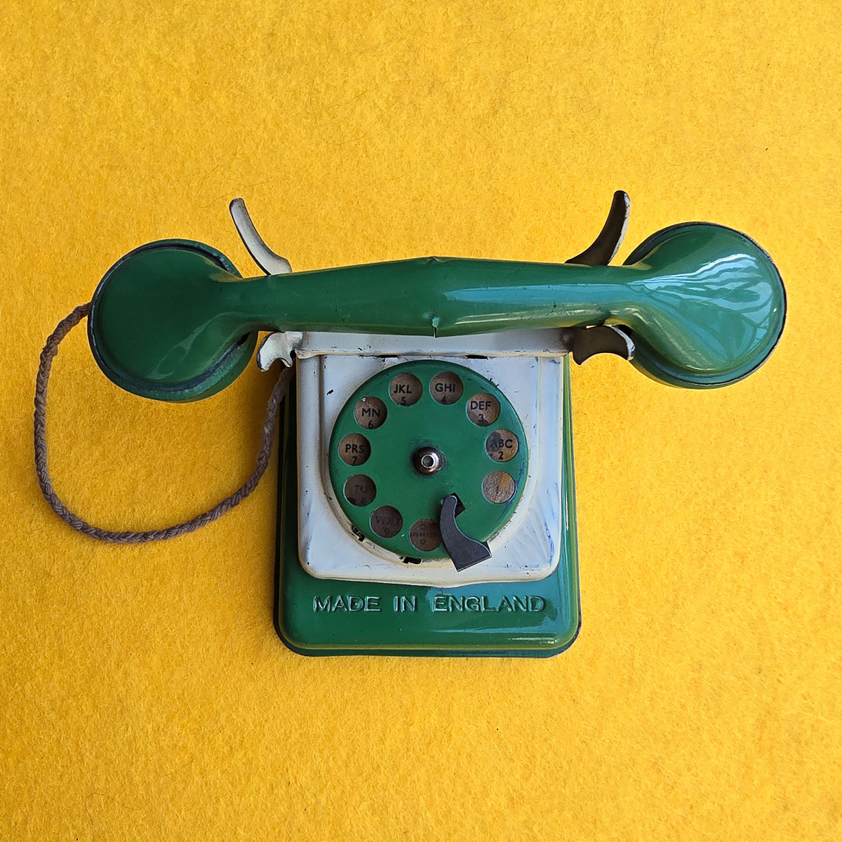 1930's Tin Toy Telephone - IntoVintage.co.uk – Intovintage.co.uk