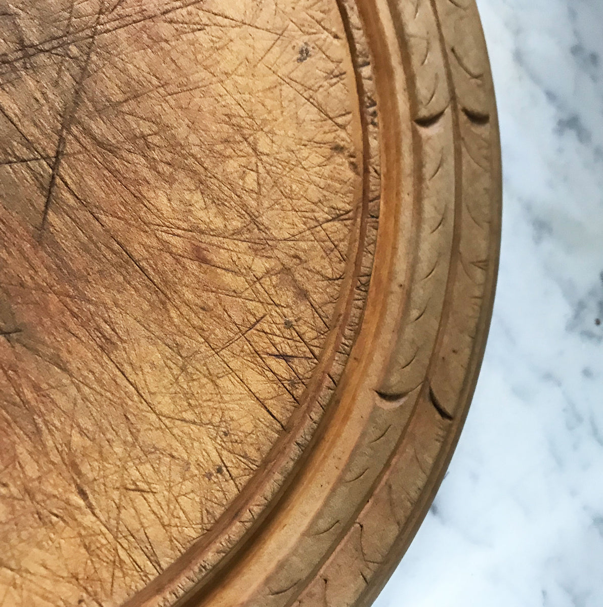 Early 20th C Carved Bread Board – Intovintage.co.uk