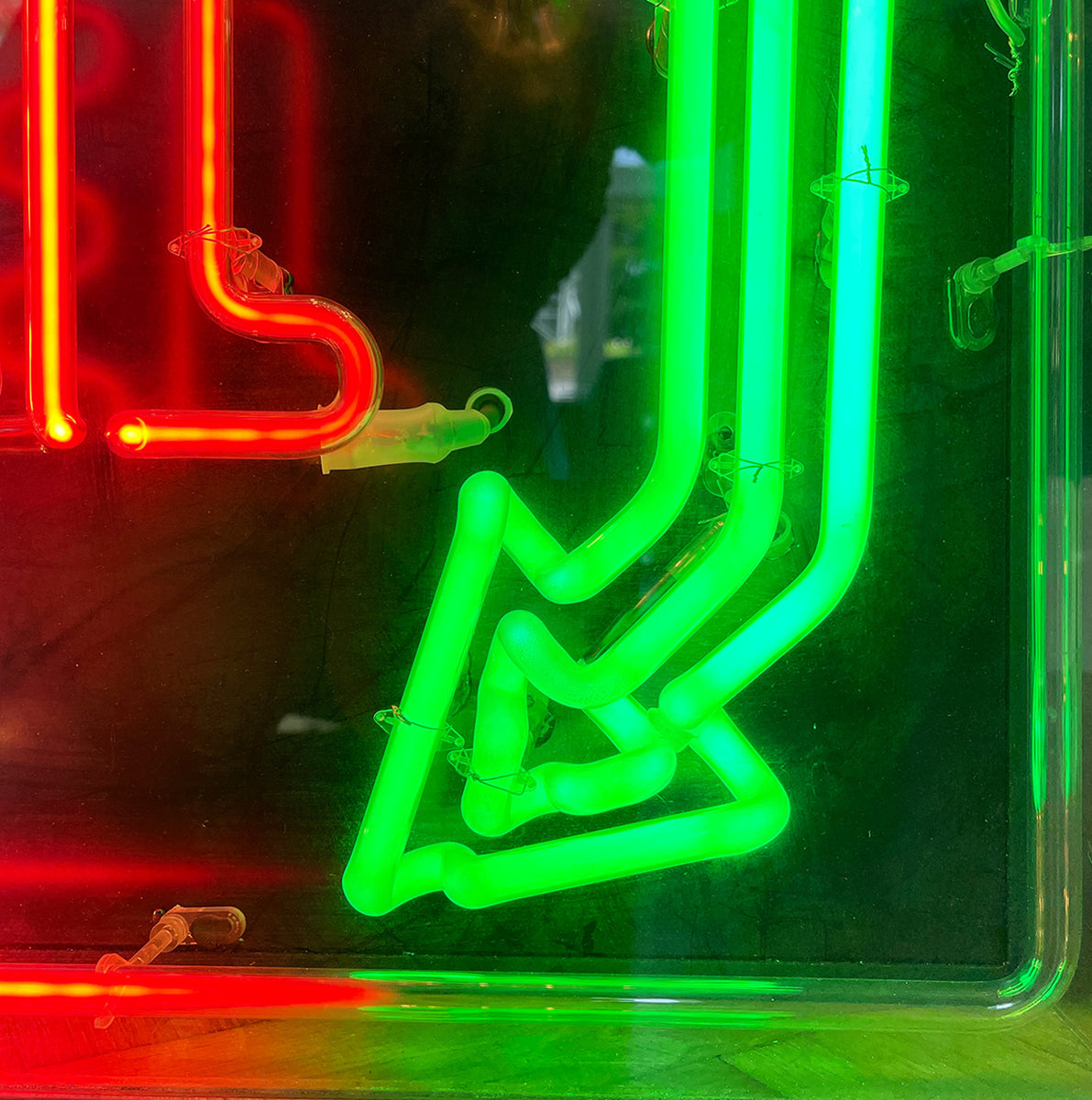 Neon Sign For Fiat & Diesel - IntoVintage.co.uk – Intovintage.co.uk
