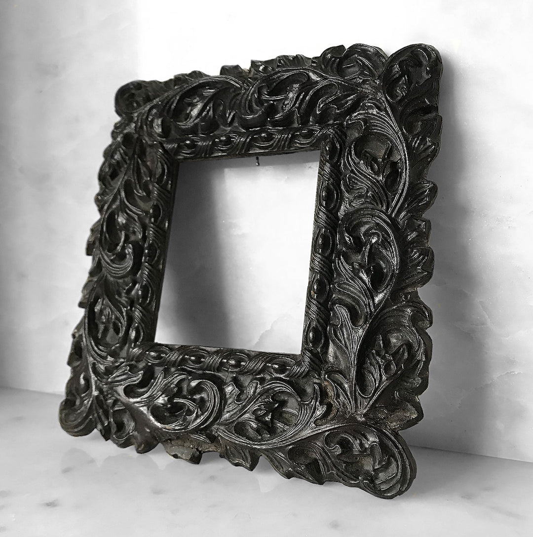 Very Old Paper Mache Frame - IntoVintage.co.uk – Intovintage.co.uk
